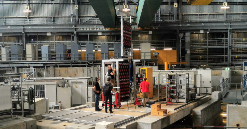 Students learn from faculty leading NSF-funded physics research ...