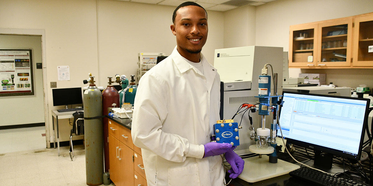 Chemical engineering student pursues research, sustainability and sales ...