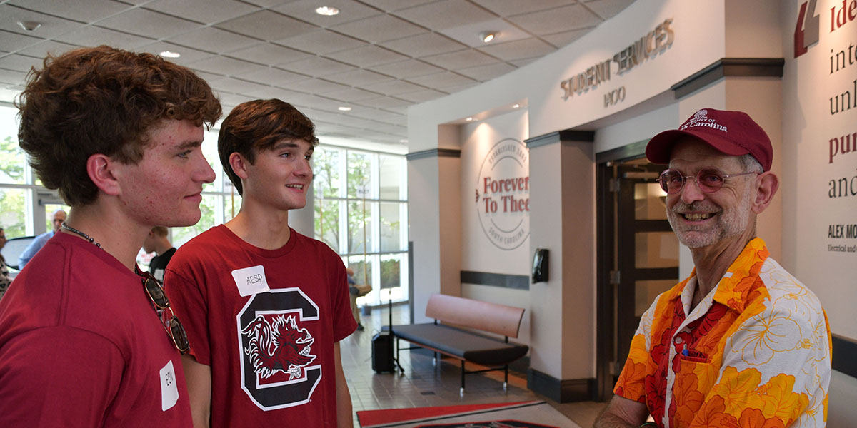 Lyons reflects on more than three decades at USC - Molinaroli College ...