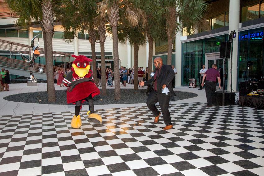 Shuck & Shag - USC News & Events | University of South Carolina