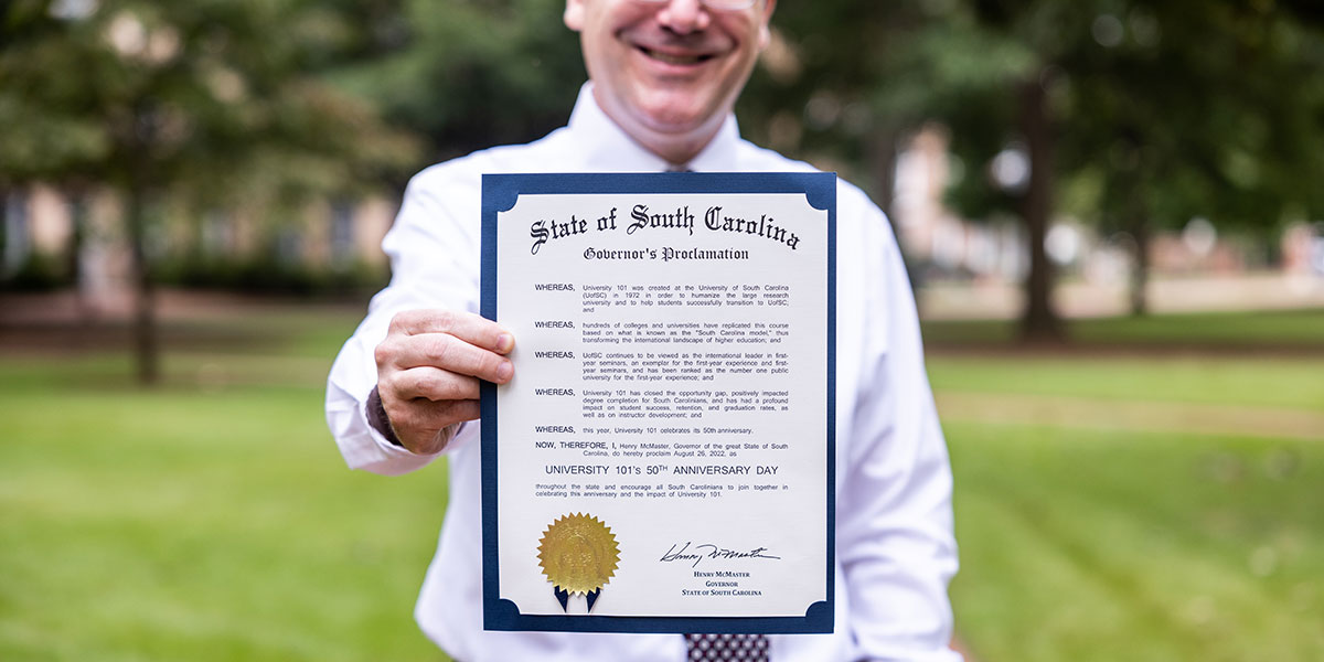 University’s pioneering first-year seminar recognized for 50 years of ...