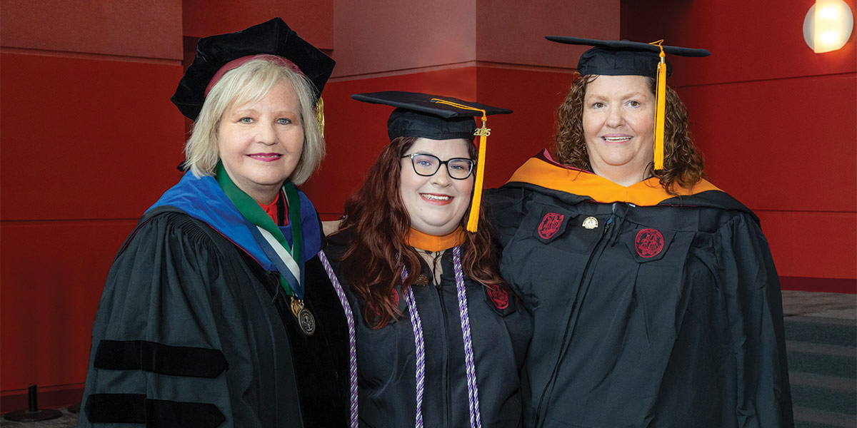 Mother-daughter duo earn nursing master’s degrees together - USC News ...